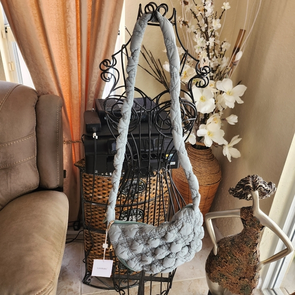 Uhawi | Bags | Adjustable Strap Puffer Crossbody Bag | Poshmark